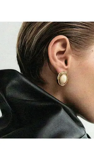HEAVEN MAYHEM Prize Stud Earrings - Cream