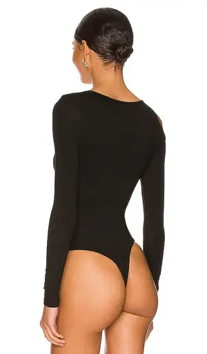 Superdown Yesenia Twist Bodysuit In . Also