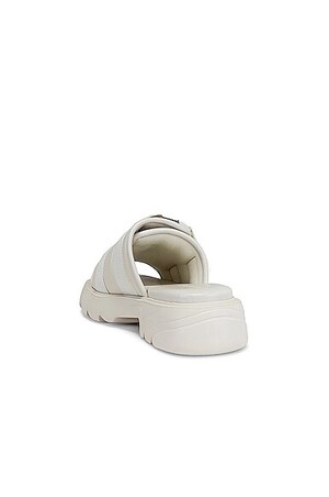 Bottega Veneta Flash Buckle Sandals - String