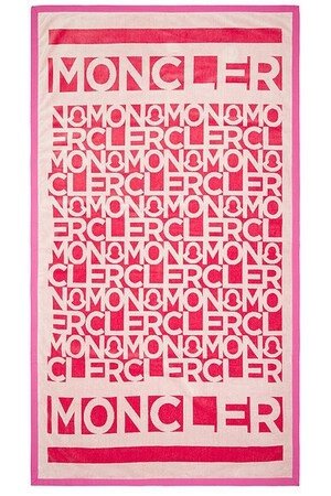 Moncler Logo Print Towel - Pink