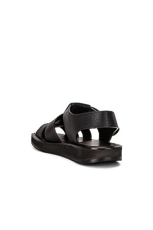 THE ROW Fisherman Leather Sandals - Black