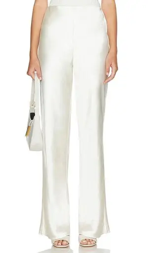 L'academie Etienne Pant - Ivory