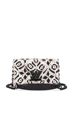 FWRD RENEW Louis Vuitton Portefeuille Twisted Wallet On Chain - White