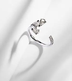 REPOSSI Serti Sur Vide 18kt White Gold And Diamond Ring