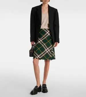 TOD'S Leather Loafer Pumps With Chain Detailing