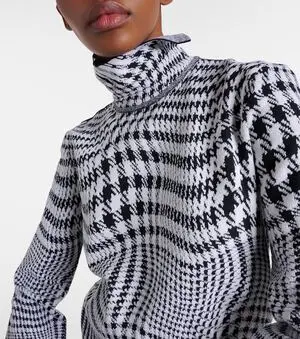 Burberry Houndstooth Wool-blend Turtleneck Sweater - Grey