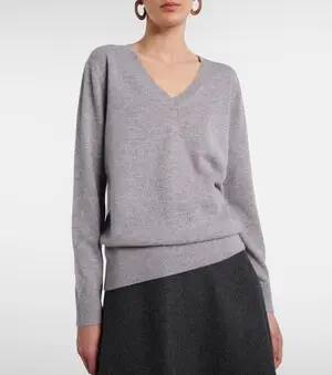 Vince V-neck Cashmere Sweater - Grey