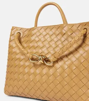 Bottega Veneta Andiamo Intrecciato Medium Leather Tote Bag - Beige