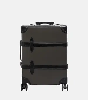 Globe-trotter Large Travel Bags