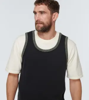 Commas Sleeveless Knitted Top