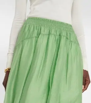 Vince Gathered Midi Skirt In Sprout