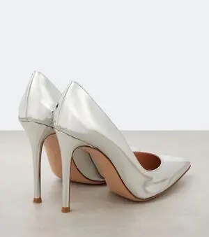 GIANVITO ROSSI Metallic Leather Pointed Toe Pumps - Silver