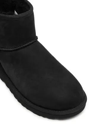 UGG Classic Mini Ii Suede Boots - Black