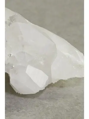 JIA JIA HOME Mini Crystal Quartz Cluster