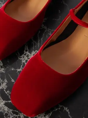 AeydĒ Velvet Mary Jane Ballet Flats - Red