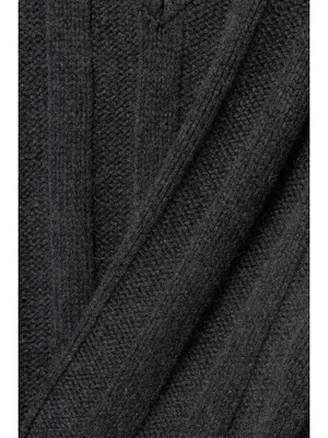 INTERIOR The Drew Oversized Ribbed Cashmere V-neck Sweater