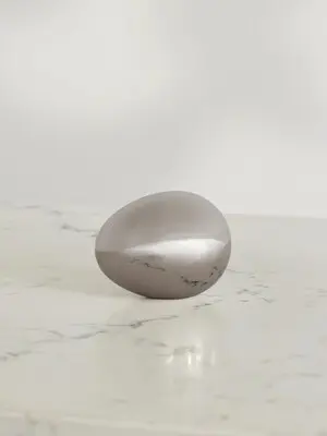 FOURTH STREET Egg Steel Paperweight - Silver
