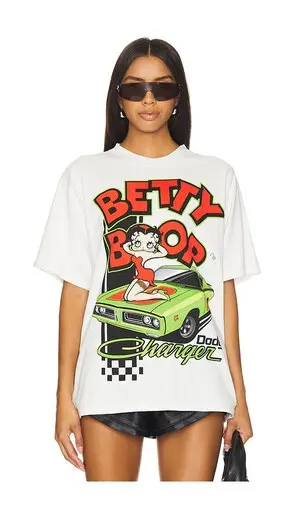 PHILCOS Betty Boop Dodge Charger Boxy Tee - White
