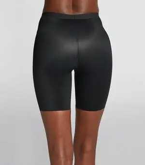 Spanx Shape Invisible Mid-thigh Shorts Medium Control