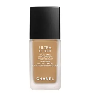 Chanel Ultra Le Teint Fluide Ultrawear All-day Comfort Flawless Finish Foundation - Neutral