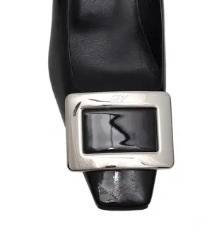 ROGER VIVIER Patent Leather Pumps With Buckle Detail - Black