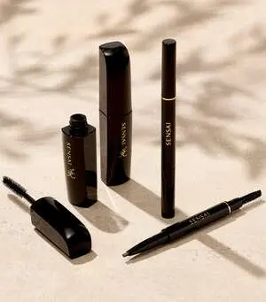 SENSAI Lash Volumiser 38°c