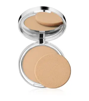 CLINIQUE Stay-matte Sheer Pressed Powder - Neutral