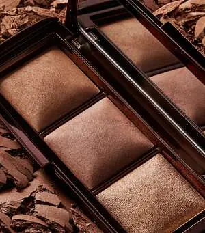 HOURGLASS Ambient Lighting Palette Volume 3 - Neutral