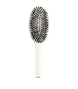 LA BONNE BROSSE N.02 The Essential Do-it-all Brush - White