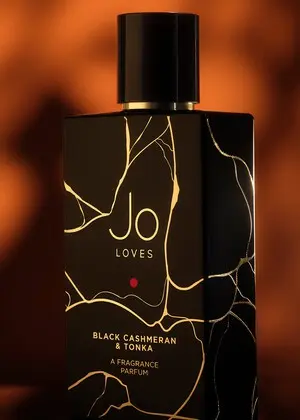JO LOVES Black Cashmeran & Tonka
