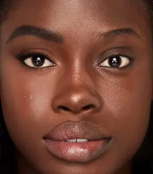 Charlotte Tilbury Brow Cheat Eyebrow Pencil - Black