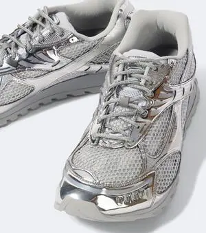 Bottega Veneta Orbit Metallic-effect Sneakers - Silver