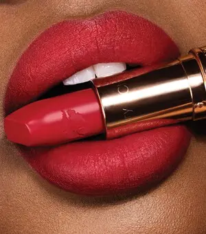 Charlotte Tilbury Hot Lips Lipstick - Red