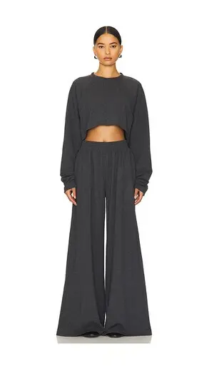 Norma Kamali Oversized Raglan Sleeve Cropped Top