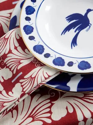 La DoubleJ Porcelain, Glass And Linen Dinner Set