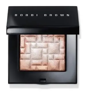 Bobbi Brown Highlighting Powder - Pink