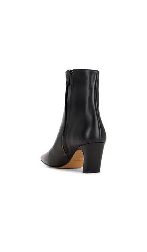 FLATTERED Xena Boot
