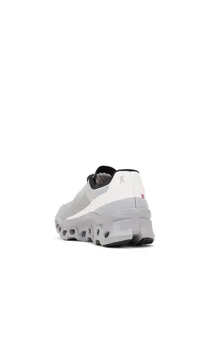 On Cloudmonster Sneakers