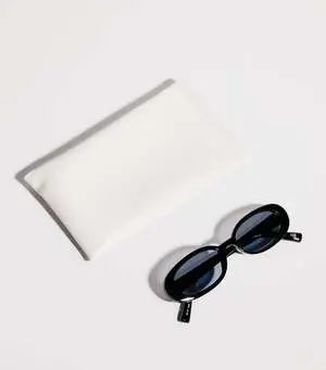 Le Specs Oval Sunglasses - Black