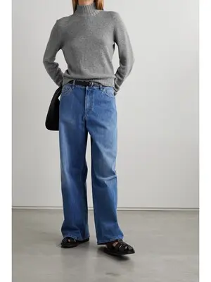 THE ROW Kensington Cashmere Turtleneck Sweater
