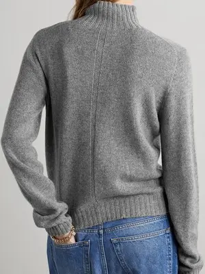 THE ROW Kensington Cashmere Turtleneck Sweater