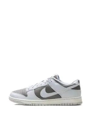 Nike Dunk Swoosh Low-top Sneakers