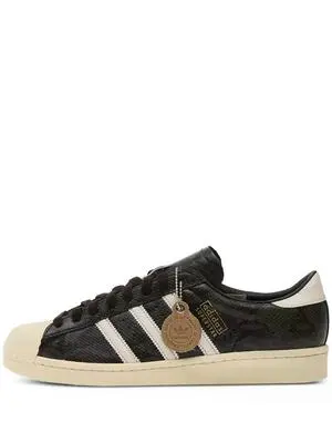 Adidas Superstar Sneakers - Black