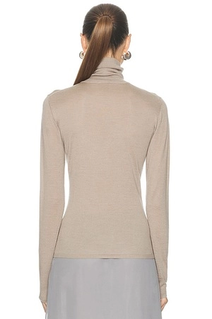 Renggli Cashmere Silk Fitted Turtleneck Sweater
