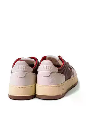 AUTRY Medalist Low Panelled Sneakers