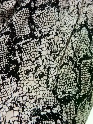 ONETEASPOON Snake-print Cropped Trousers - Grey