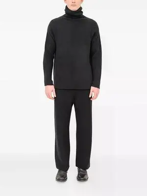 LABEL UNDER CONSTRUCTION Long-sleeved Turtleneck Sweater - Black