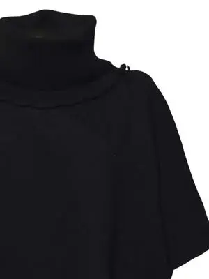 SOLOTRE Roll Neck Short Sleeve Top