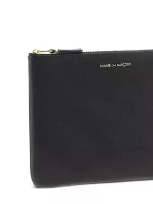 Comme Des Garçons Embossed Logo Zip Wallet - Black