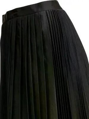 SANDBEIGE Pleated Midi Skirt With Waistband - Black